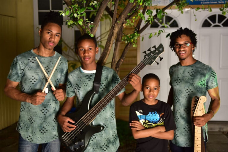 THE SMITH BROTHERS - Dominica Festivals